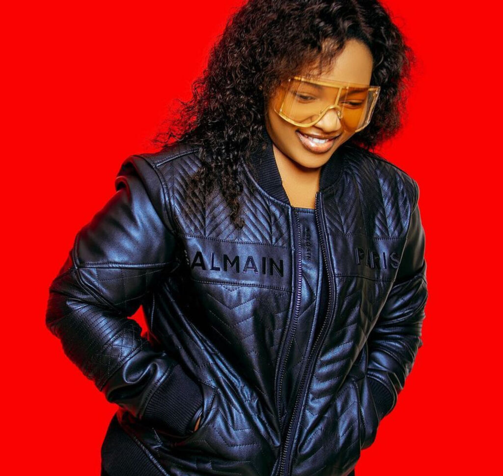 AUDIO Martha Mwaipaja – Ni Wewe MP3 DOWNLOAD (Official Audio 2025 ... AUDIO Martha Mwaipaja – Ni Wewe MP3 DOWNLOAD (Official Audio 2025 ...